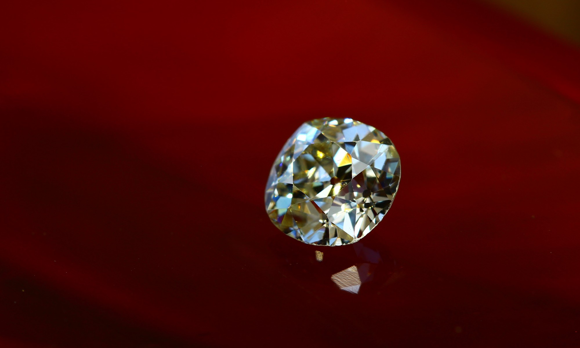 Genuine Antique Old Mine Cut 1.40 carat - Gem Concepts